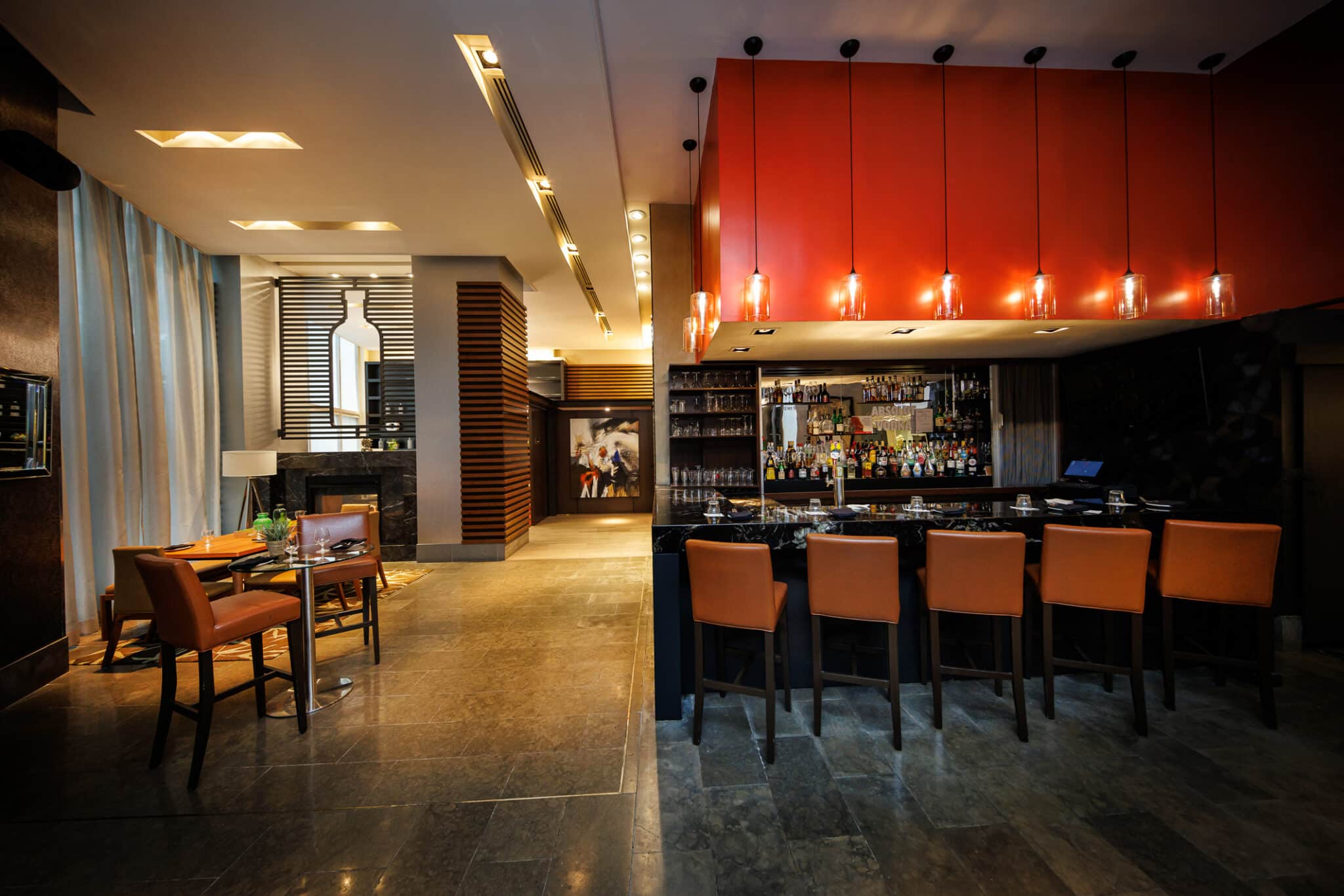 Stages Restaurant & Lounge - Pantages Hotel