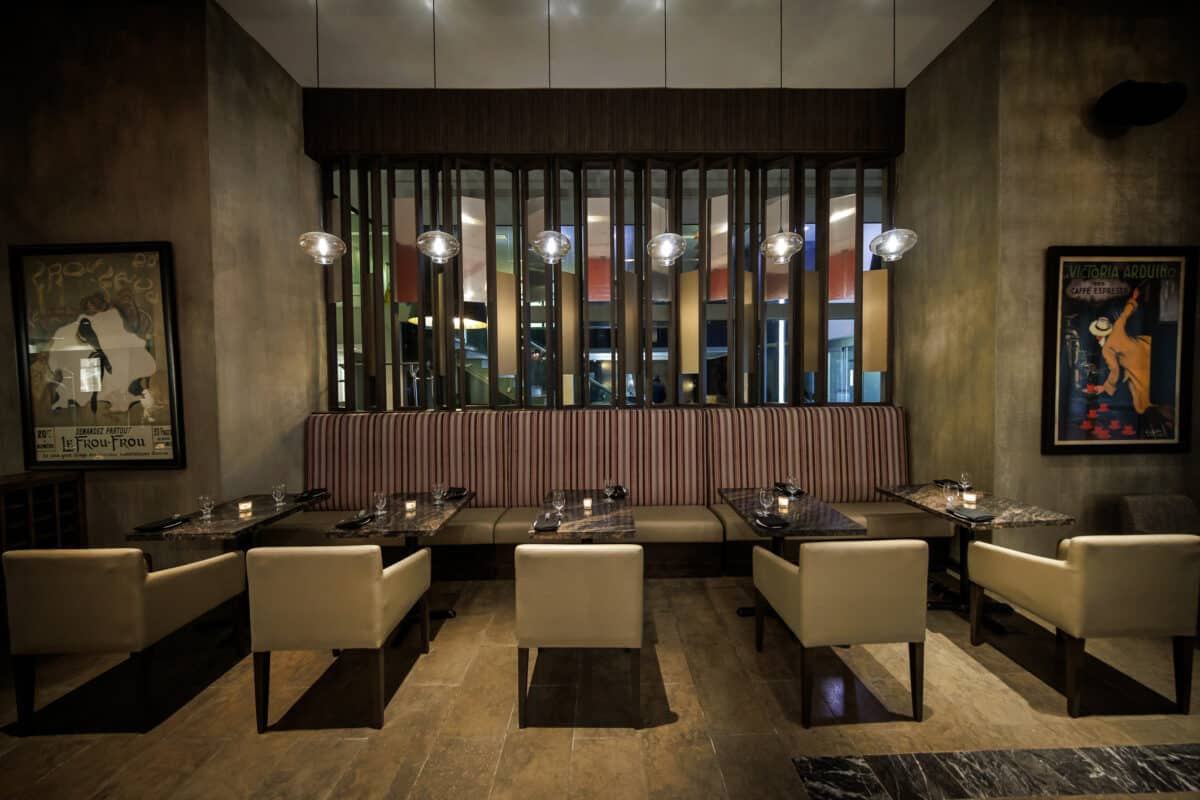 Stages Restaurant & Lounge - Pantages Hotel